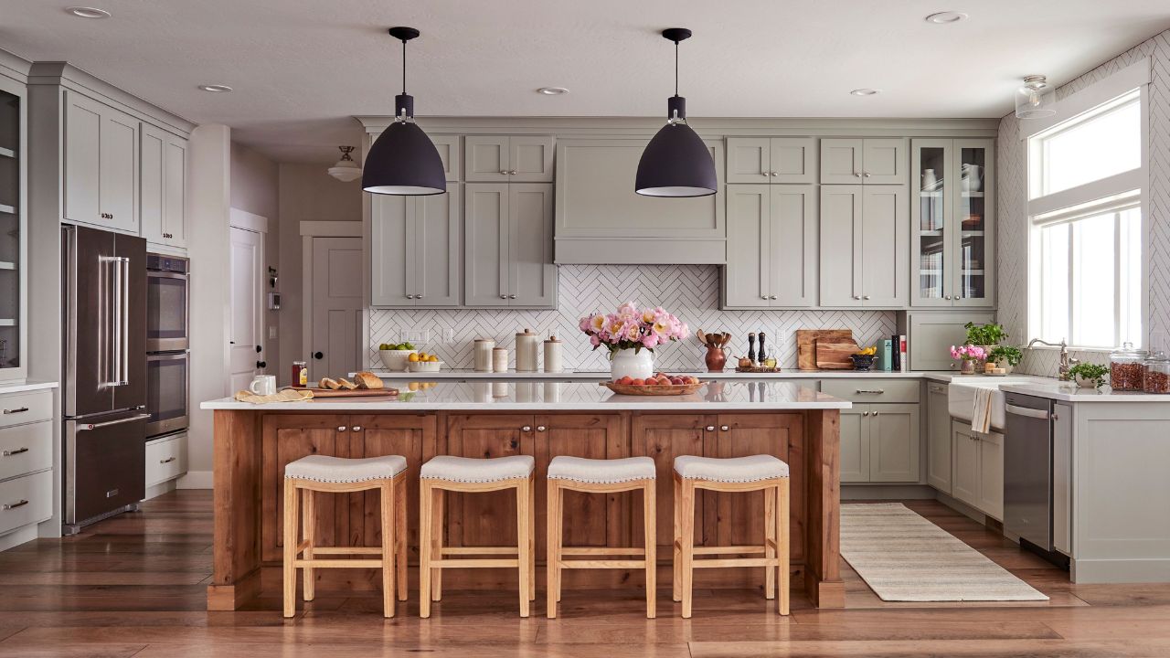 Best Kitchen Layouts for Small Spaces – Design Guide